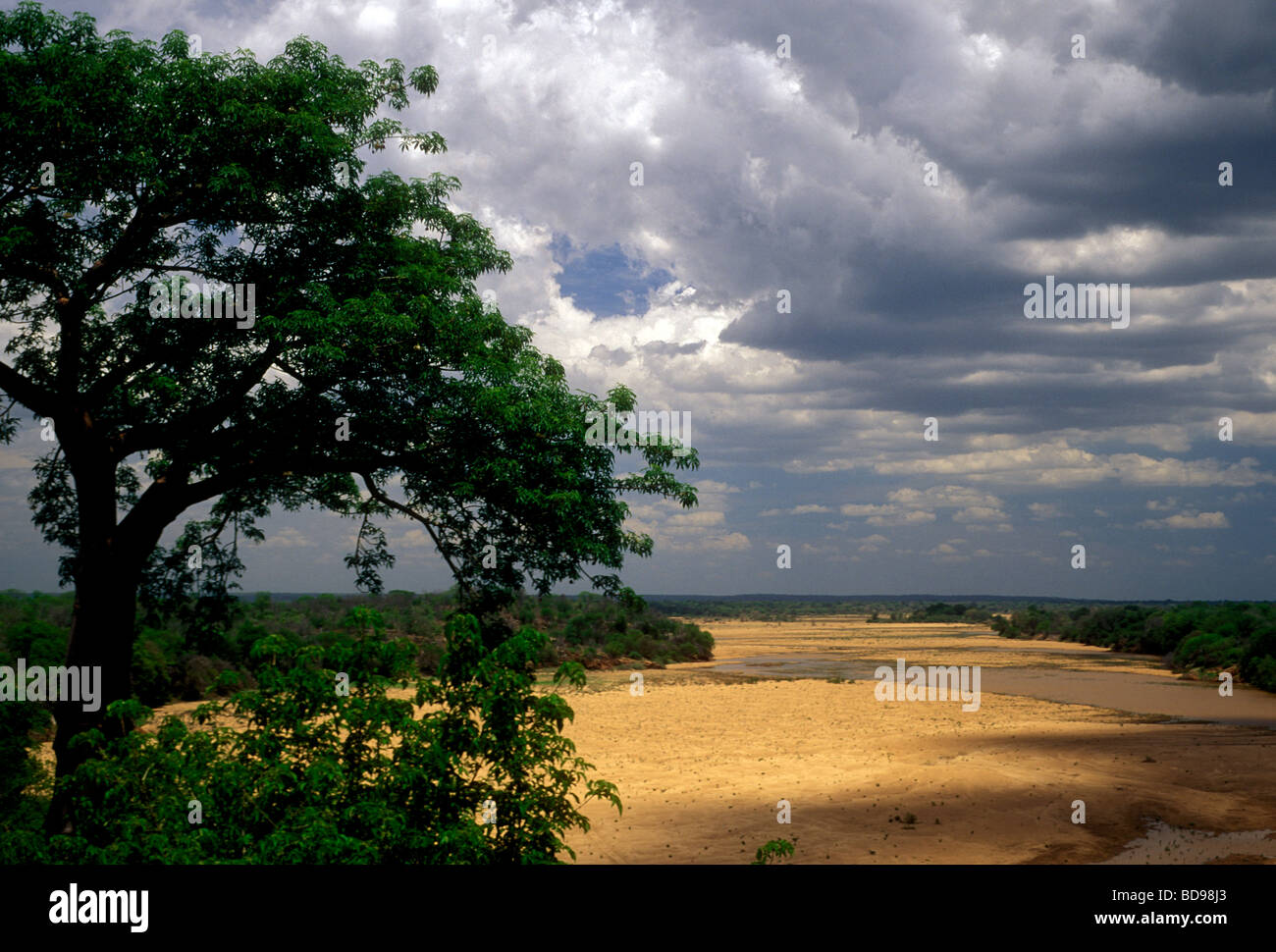 Save river zimbabwe hi-res stock photography and images - Alamy