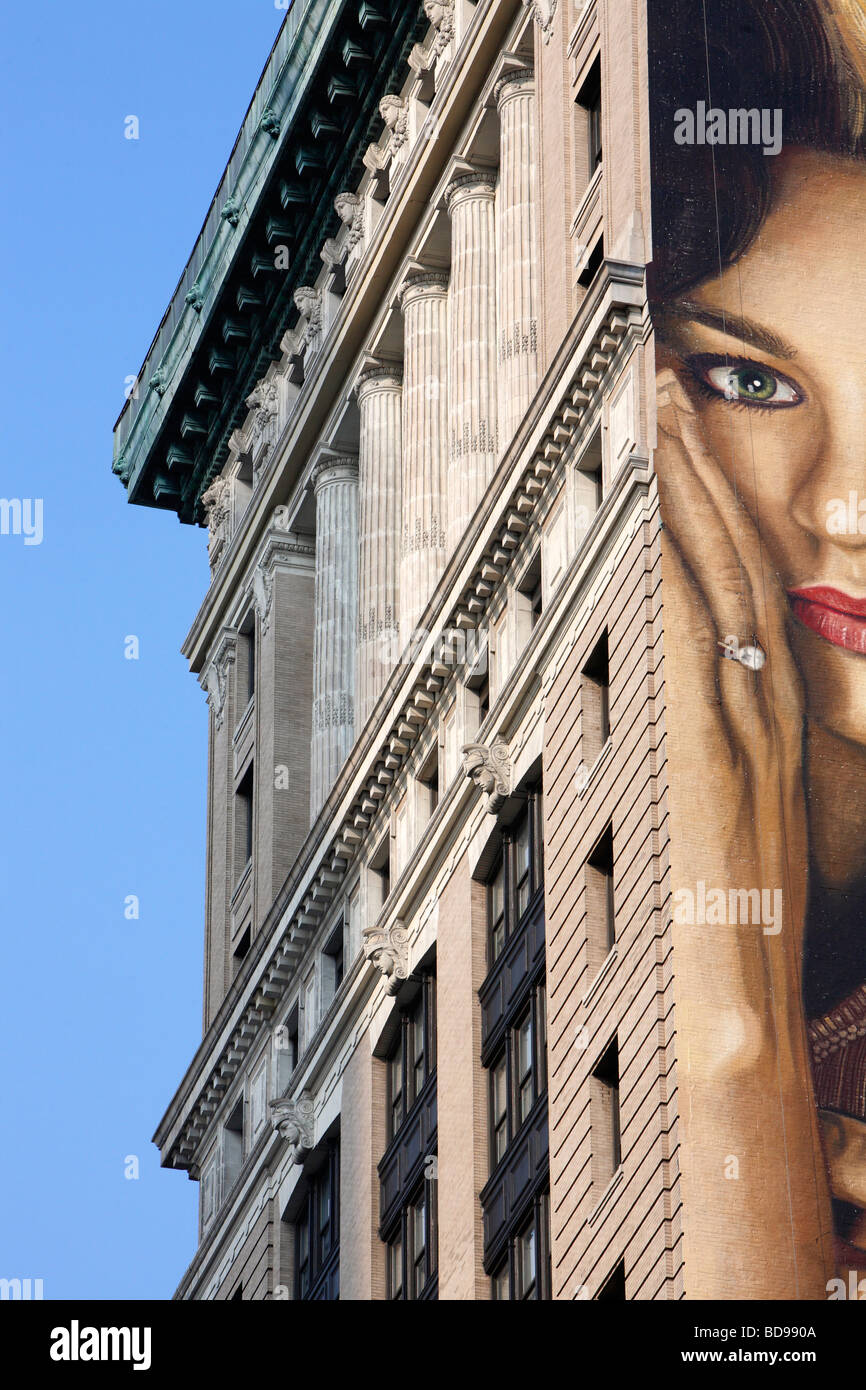 Building With Advertising High Resolution Stock Photography and Images ...