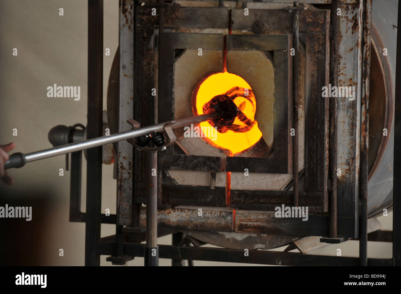 Glass furnace hi-res stock photography and images - Alamy