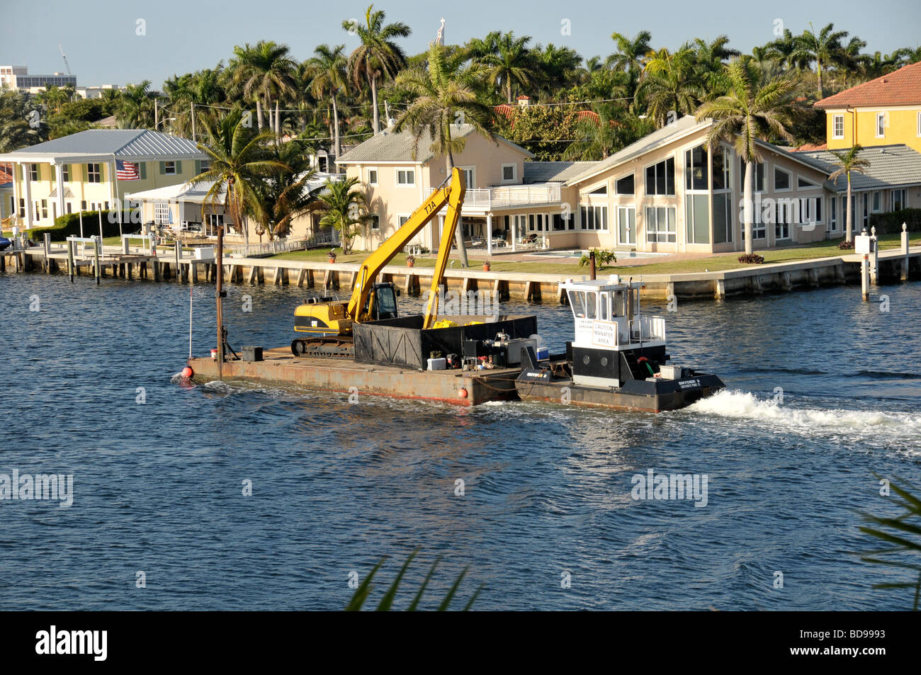 Dredger barge excavator float hi-res stock photography and images - Alamy