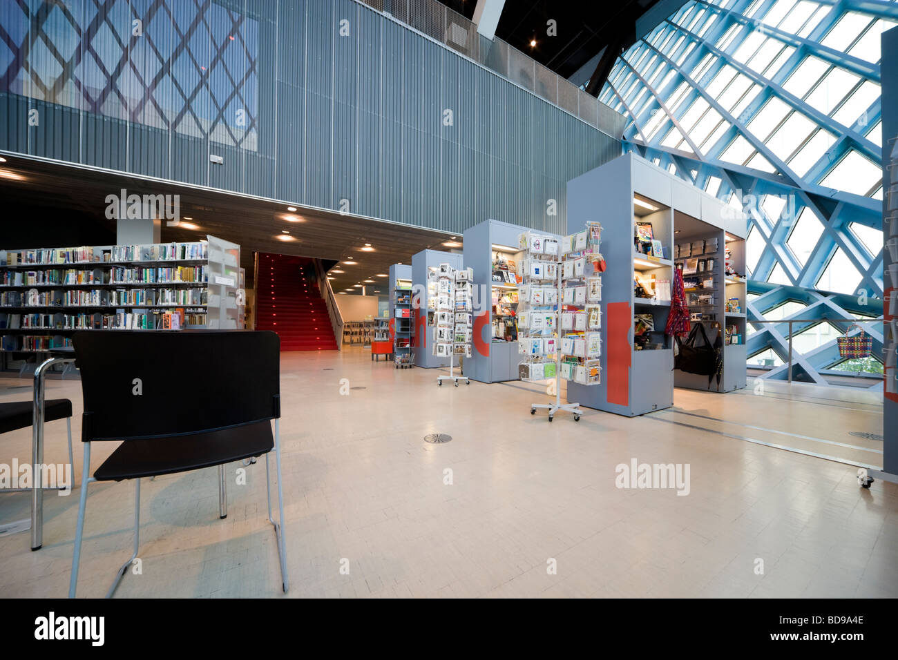 Seattle Central Public Library Friendshop shop with merchandising ...