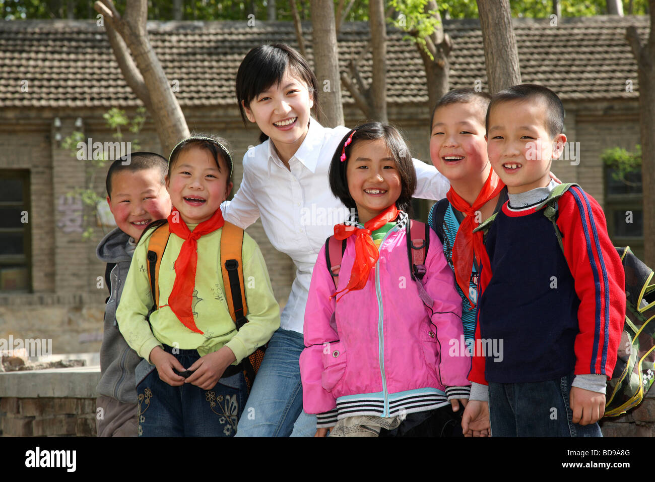 Rural teacher and students china hi-res stock photography and images ...
