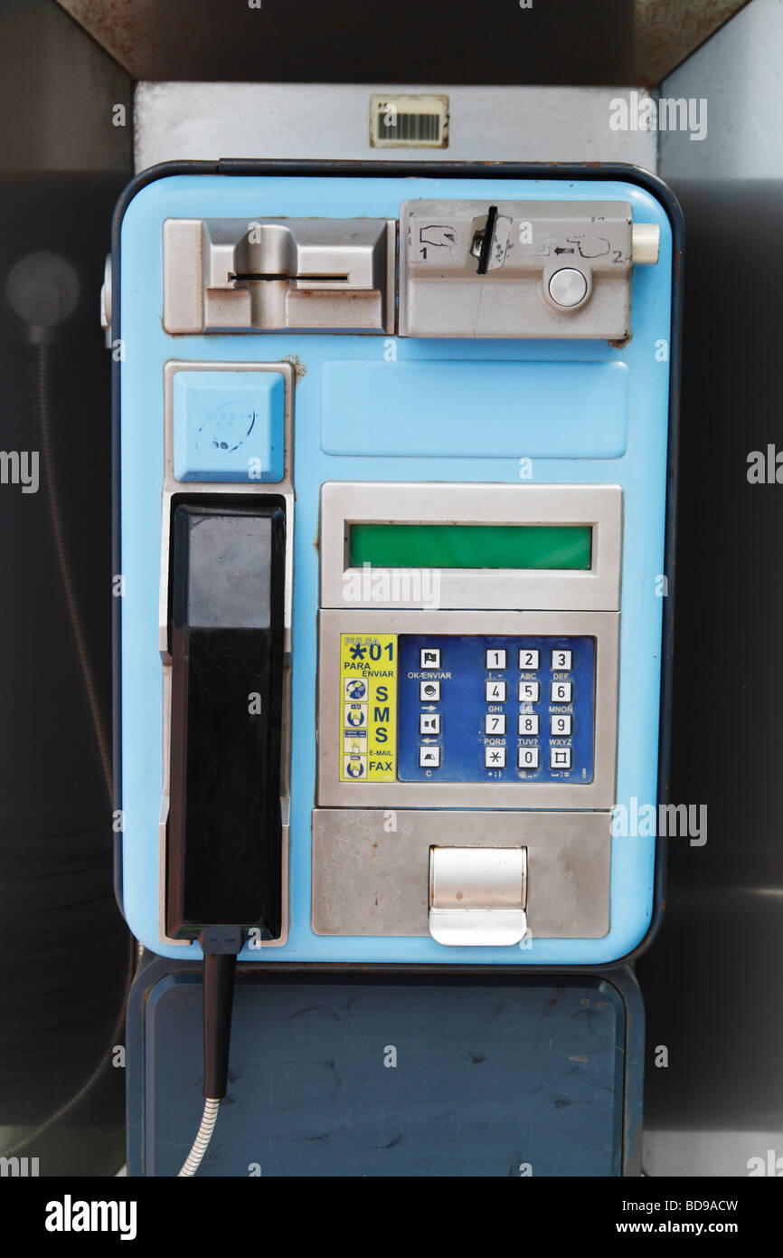 Spanish public telephone booth Stock Photo - Alamy