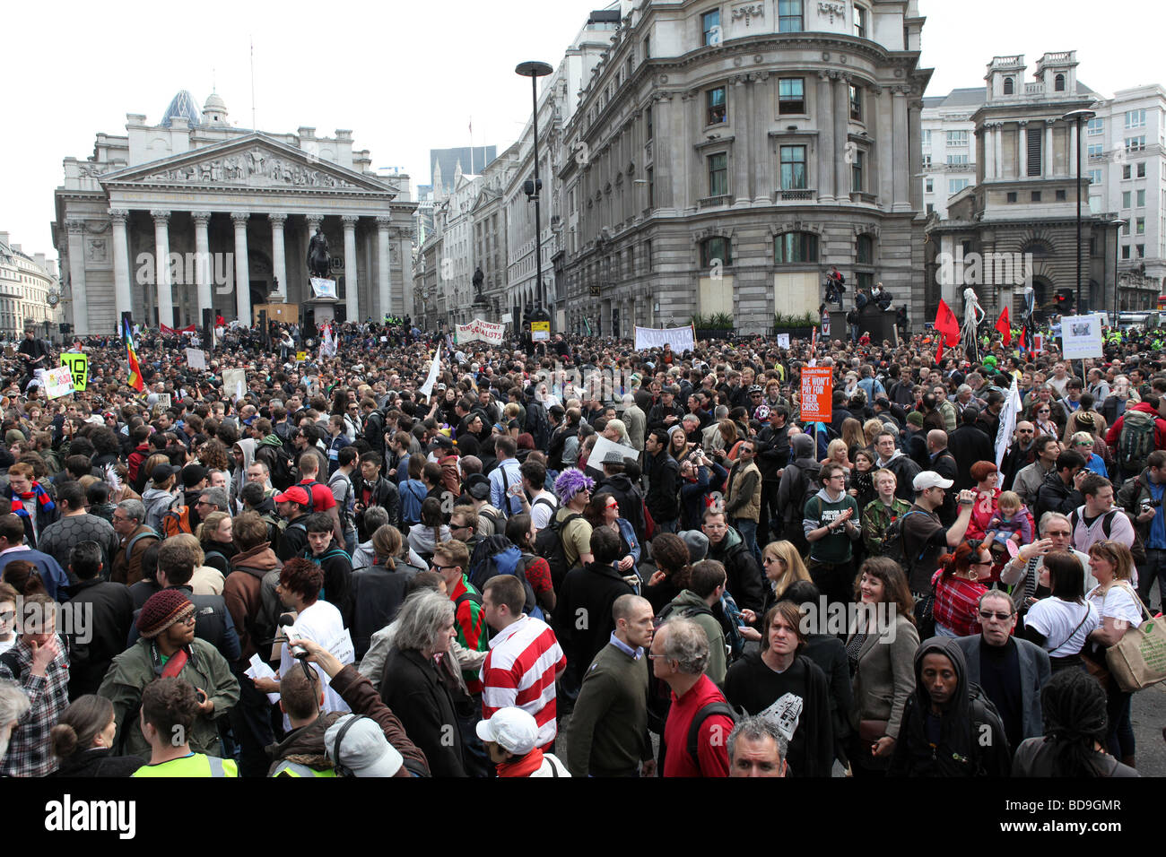 Bank protest of england hi-res stock photography and images - Alamy