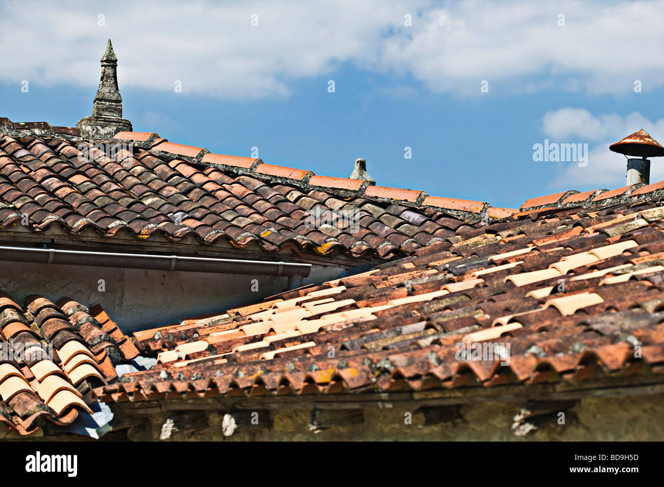 Old fashion roof tile hi-res stock photography and images - Alamy