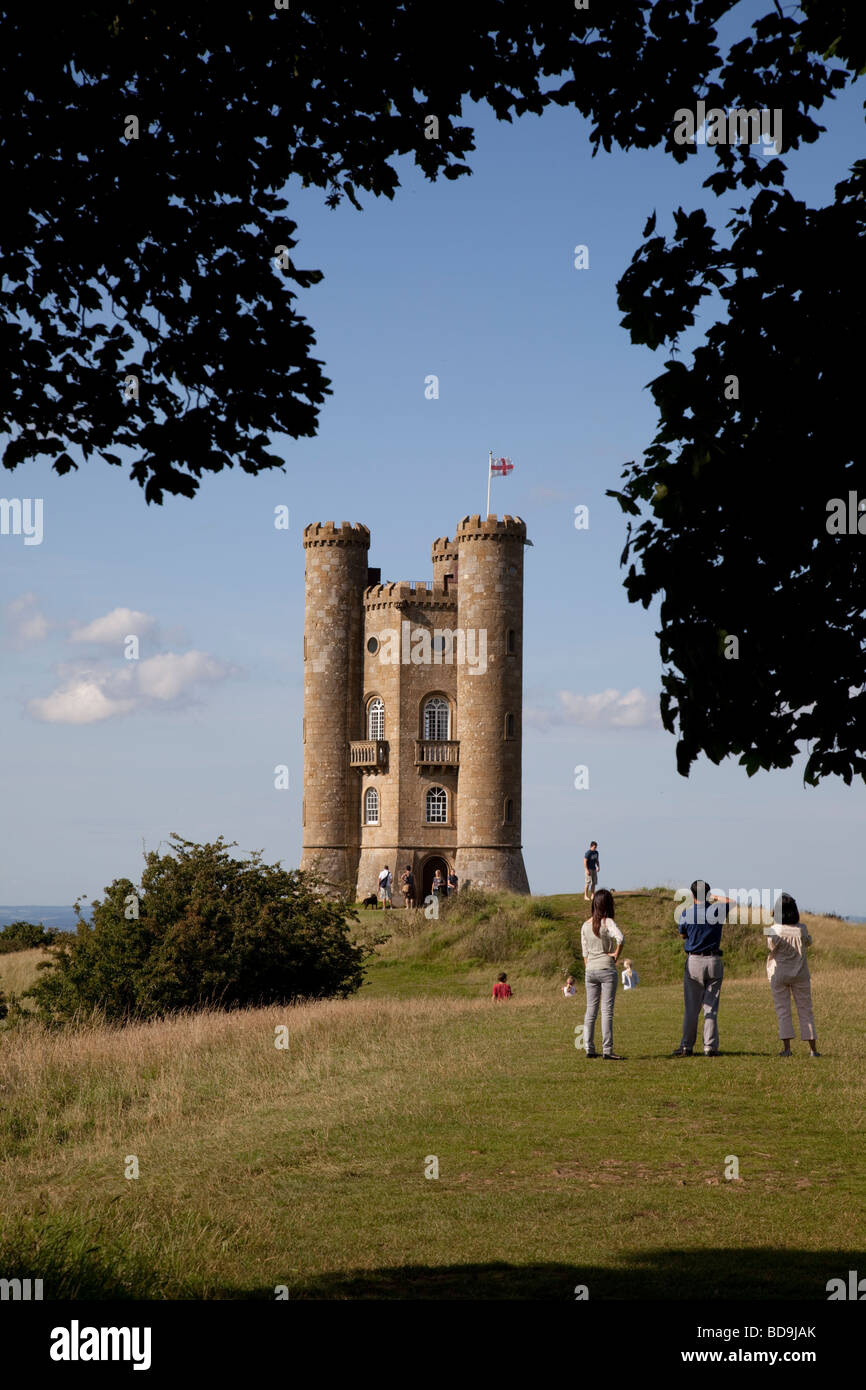 Broadway tower cotswolds hi-res stock photography and images - Alamy