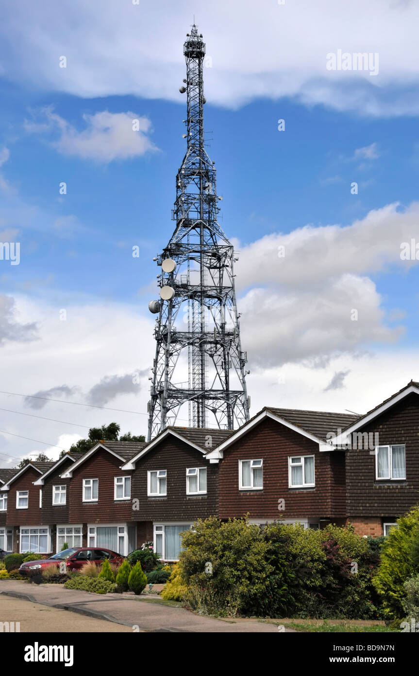 Telecommunications Mast Stock Photos & Telecommunications Mast Stock ...