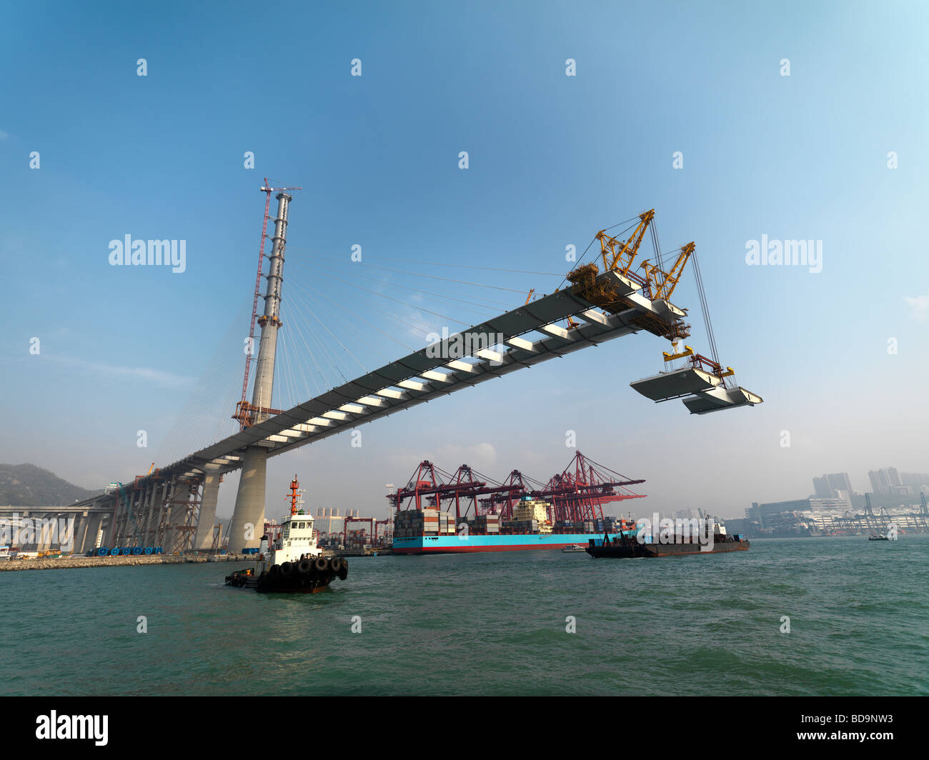 The construction of the Stonecutters Bridge in Hong Kong Stock Photo ...