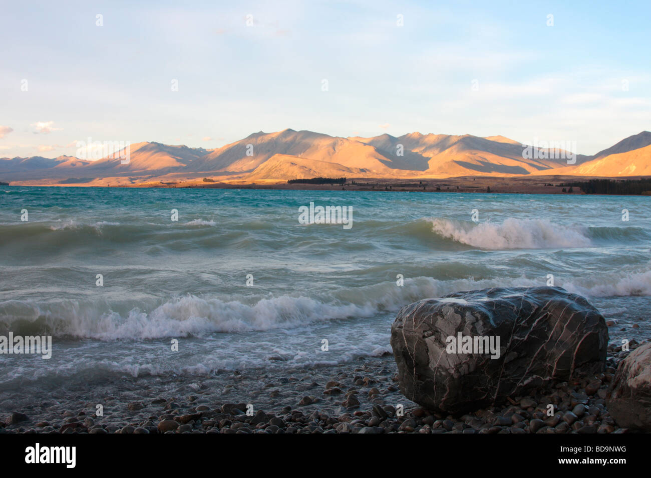 Windy day on a lake hi-res stock photography and images - Alamy