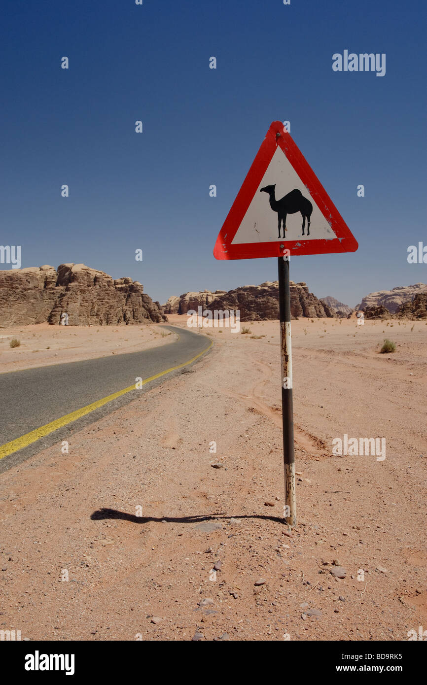 Camel crossing sign hi-res stock photography and images - Alamy