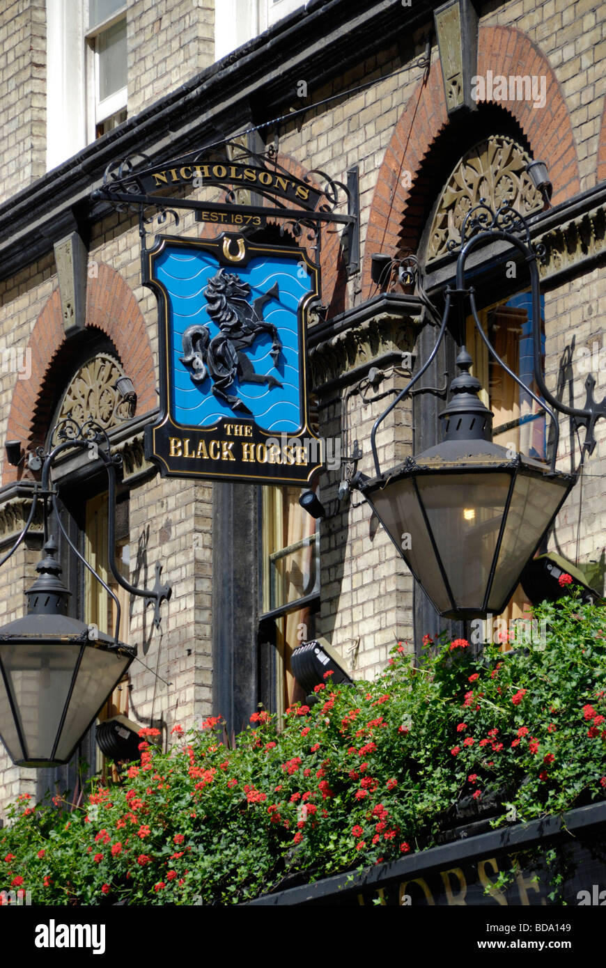 The Black Horse public house in Rathbone Place off Oxford Street London ...