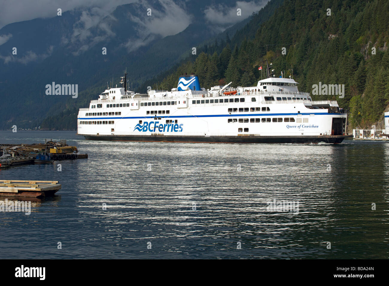 BC ferries docking Horseshoe Bay ferry terminal, Northwest Vancouver ...