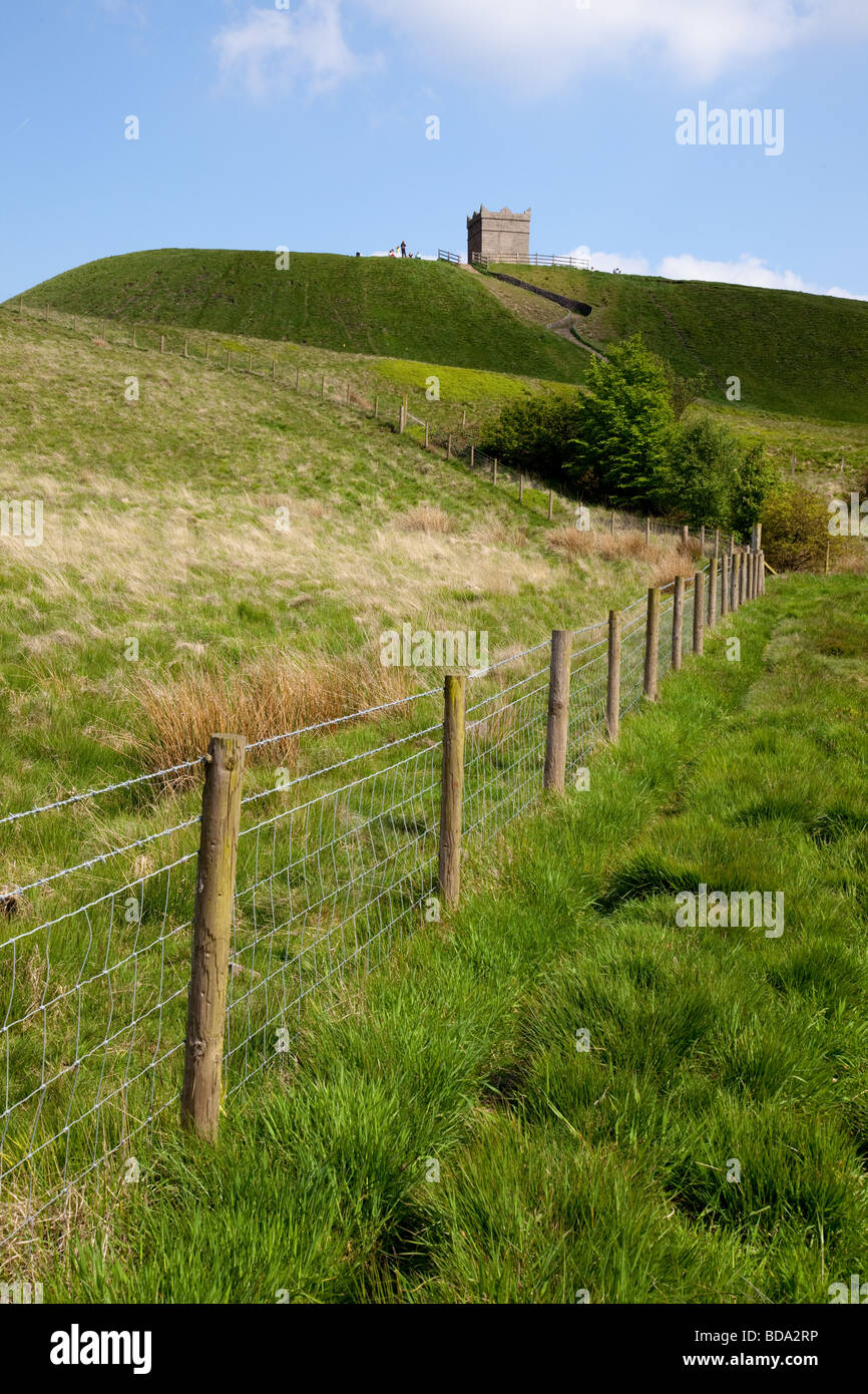 Rivington pike tower hi-res stock photography and images - Alamy