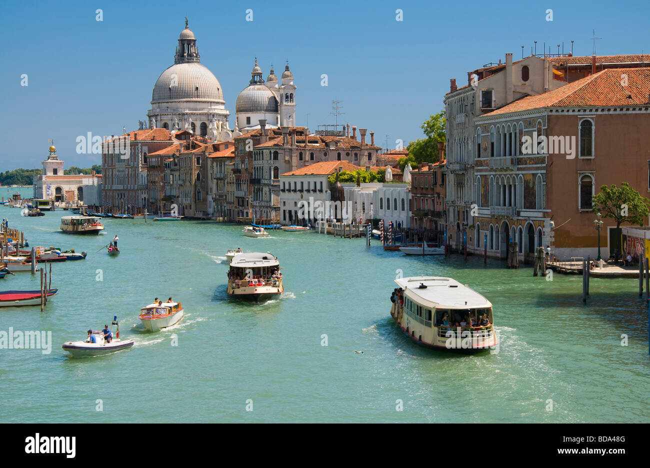 Venice vaporetto public transport hi-res stock photography and images ...