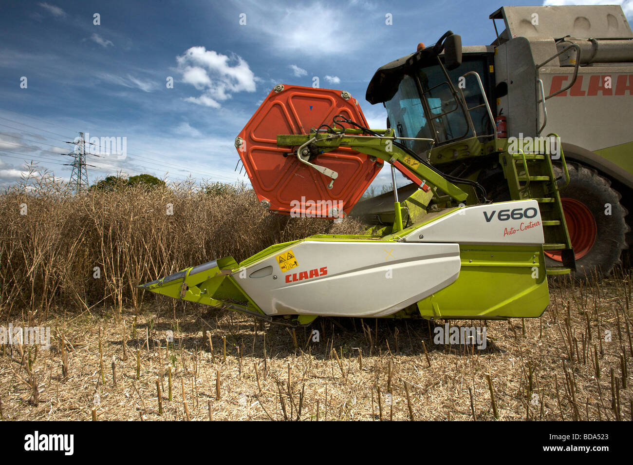 Claas Lexion 540 Combine Harvester Stock Photo - Alamy