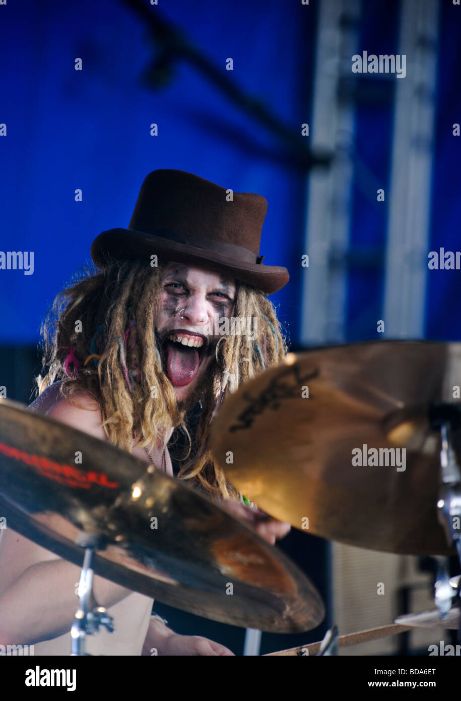 Rhythm and vines hi-res stock photography and images - Alamy