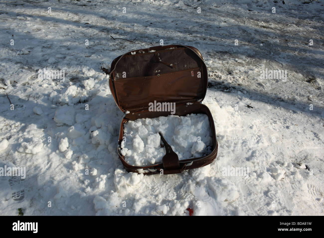Suit Case High Resolution Stock Photography and Images - Alamy