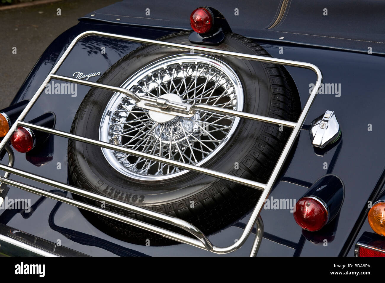 Car luggage rack hi-res stock photography and images - Alamy