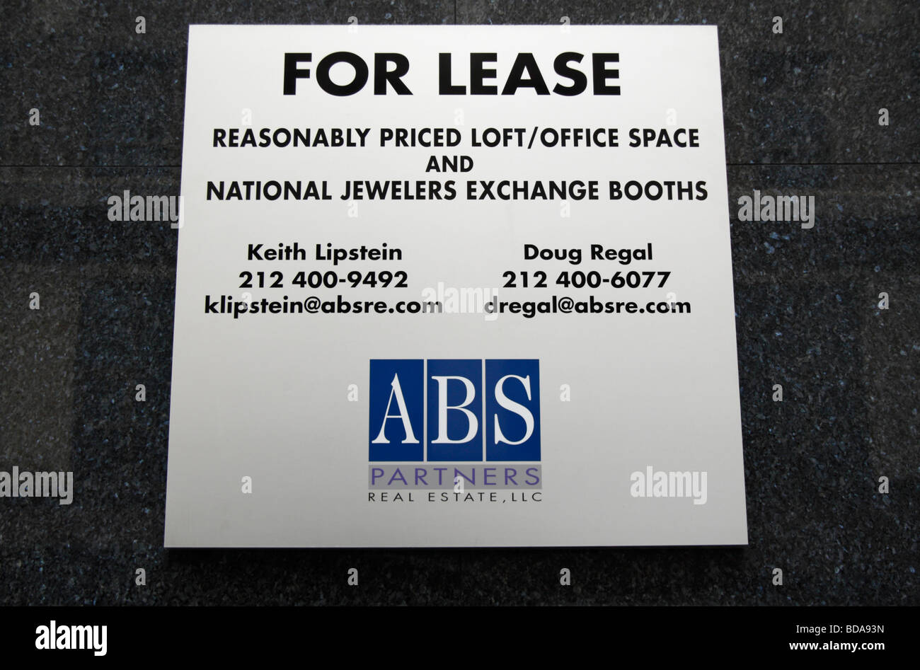 Generic market sign hi-res stock photography and images - Alamy