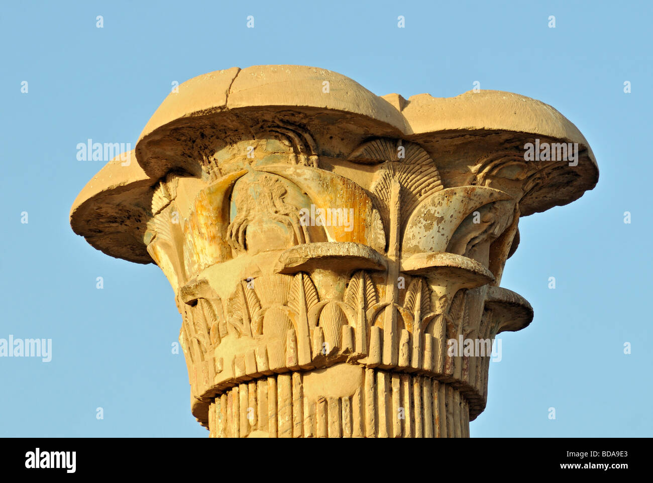 Campaniform column egypt hi-res stock photography and images - Alamy
