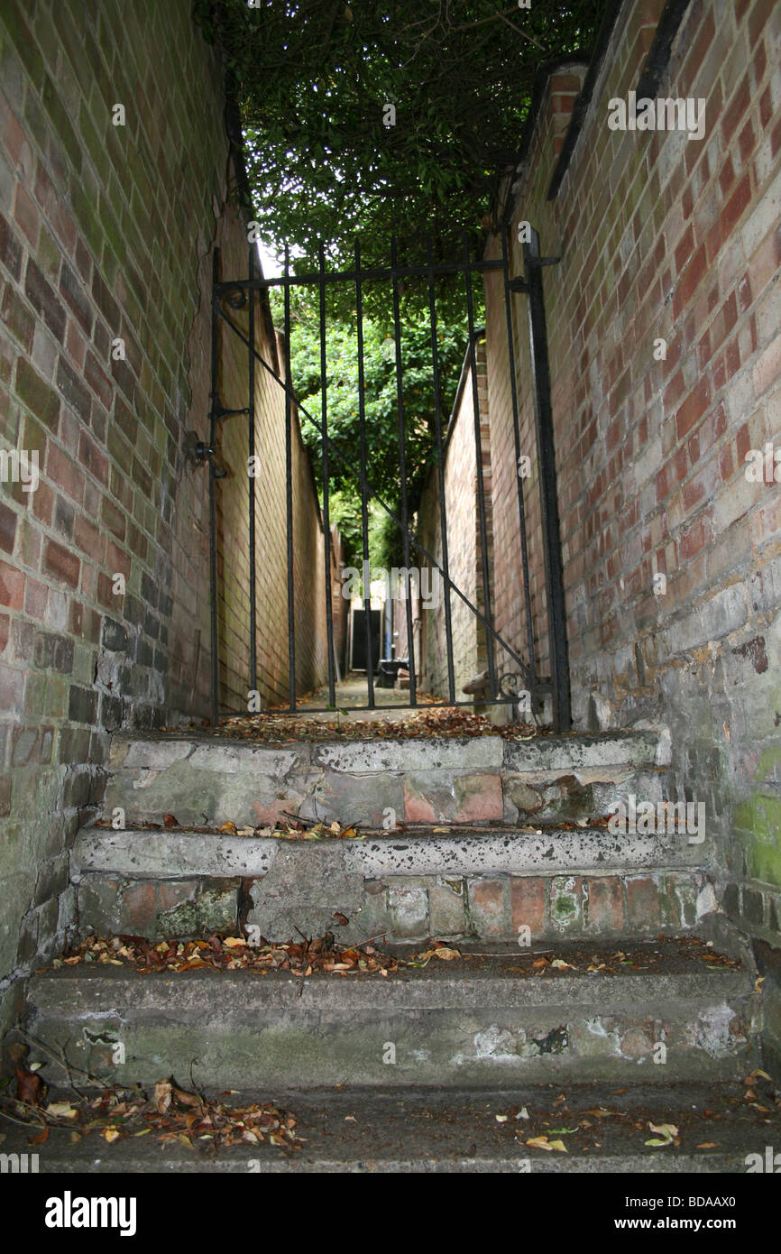 Way to gate hi-res stock photography and images - Alamy