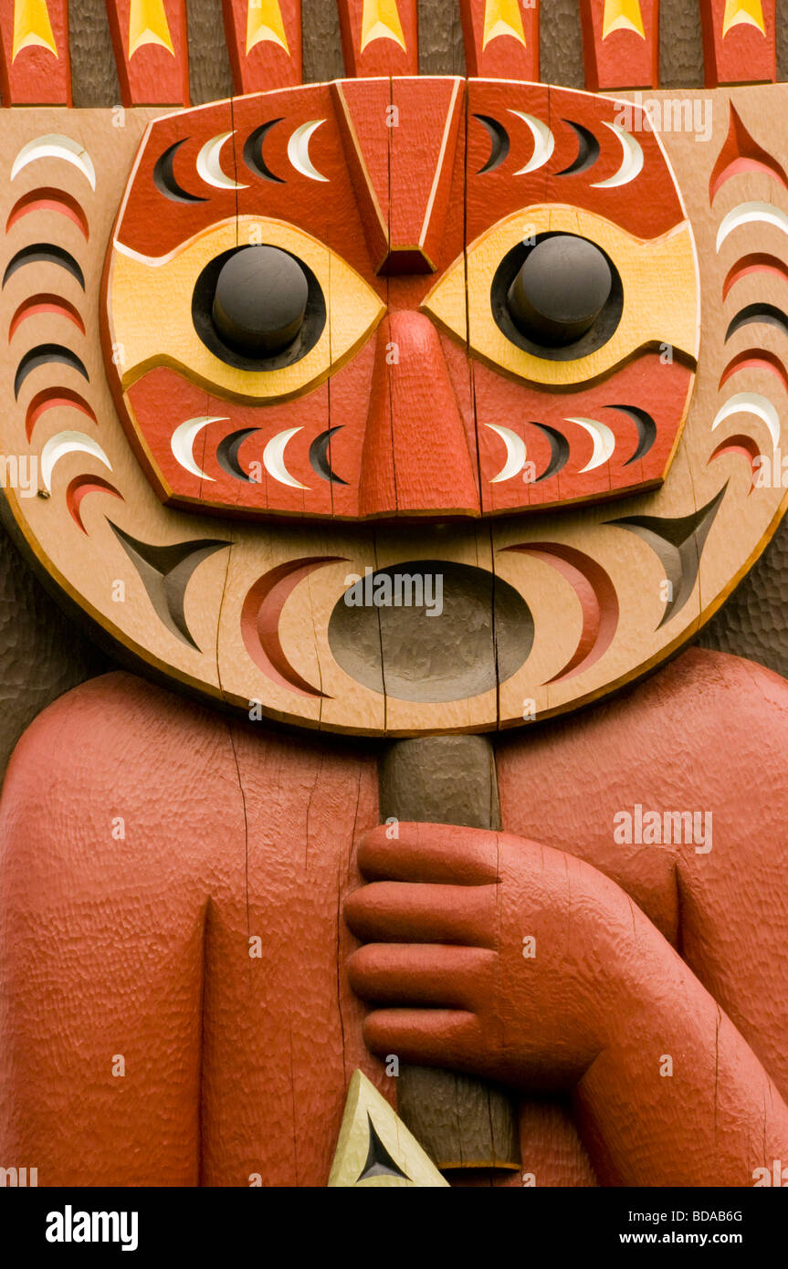 British columbia canada first nations indigenous totem pole hi-res ...