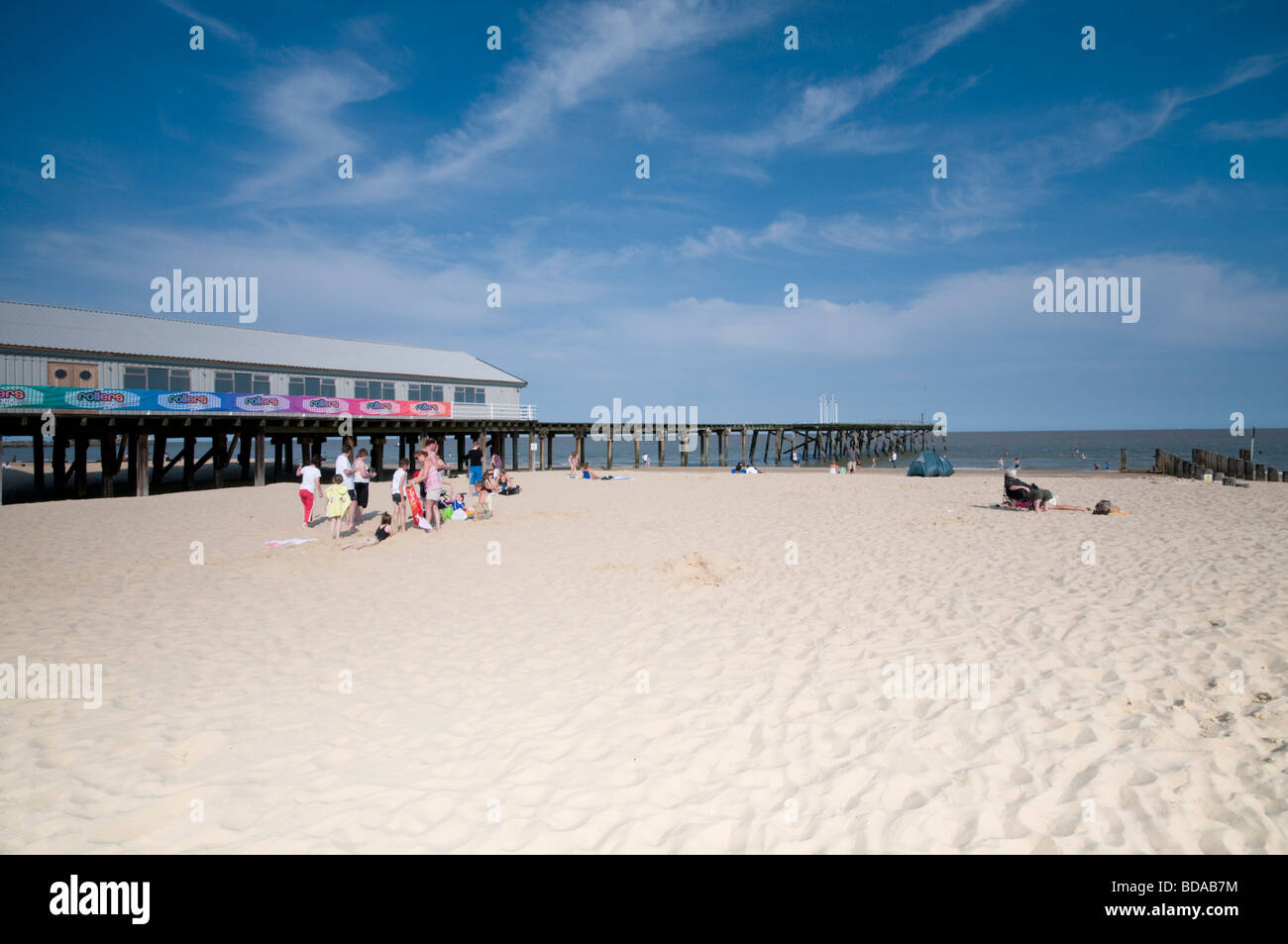 Claremont pier lowestoft beach suffolk hi-res stock photography and ...