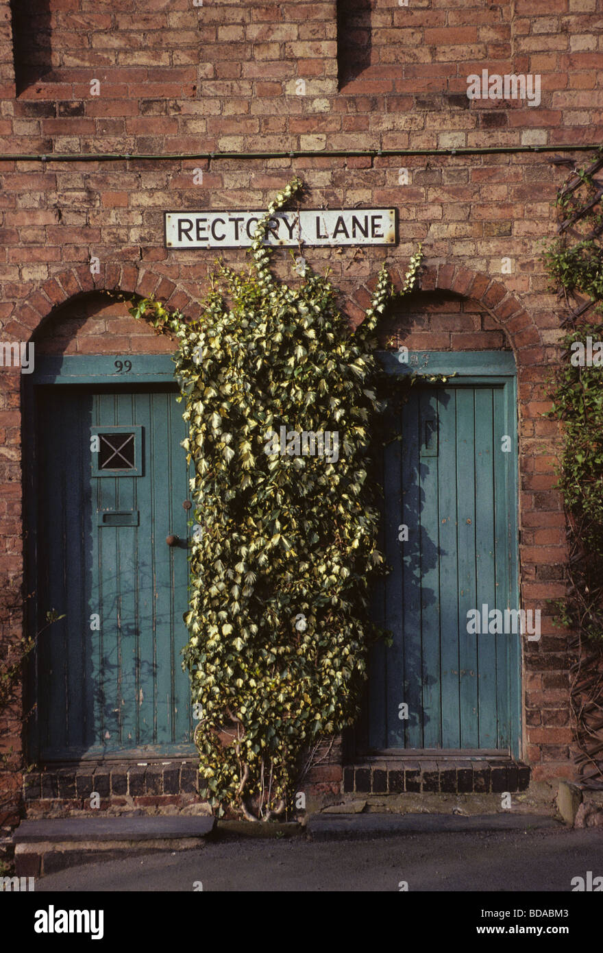 Rectory cottage hi-res stock photography and images - Alamy
