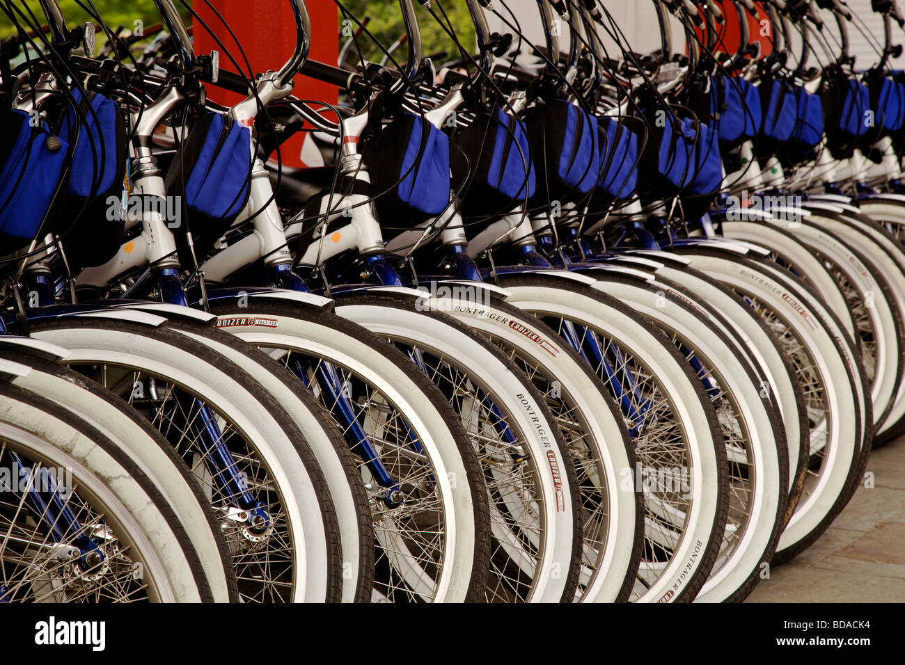 Bike Rentals Chicago Navy Pier at Annette Nelson blog