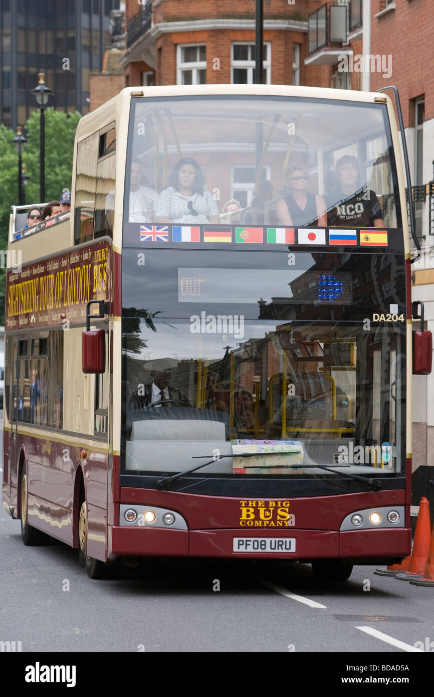 2009 bus hi-res stock photography and images - Alamy