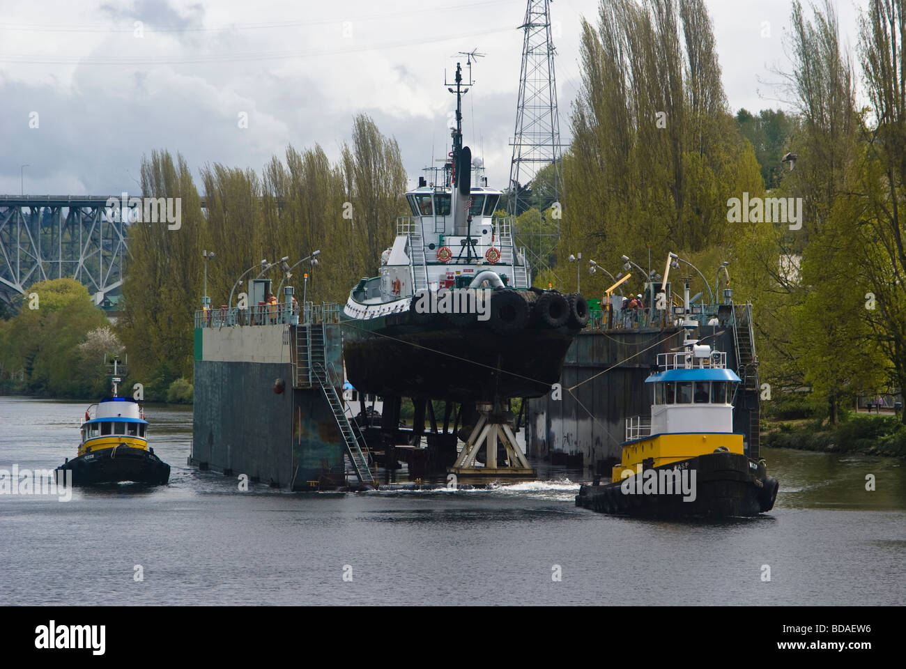 Tug boat in dry dock hi-res stock photography and images - Alamy