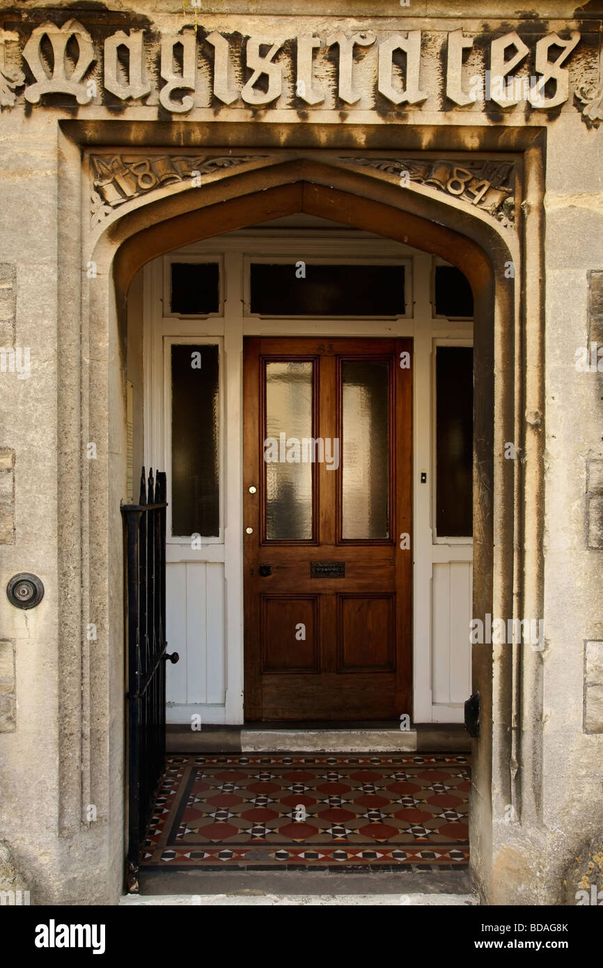 Victorian courthouse hi-res stock photography and images - Alamy