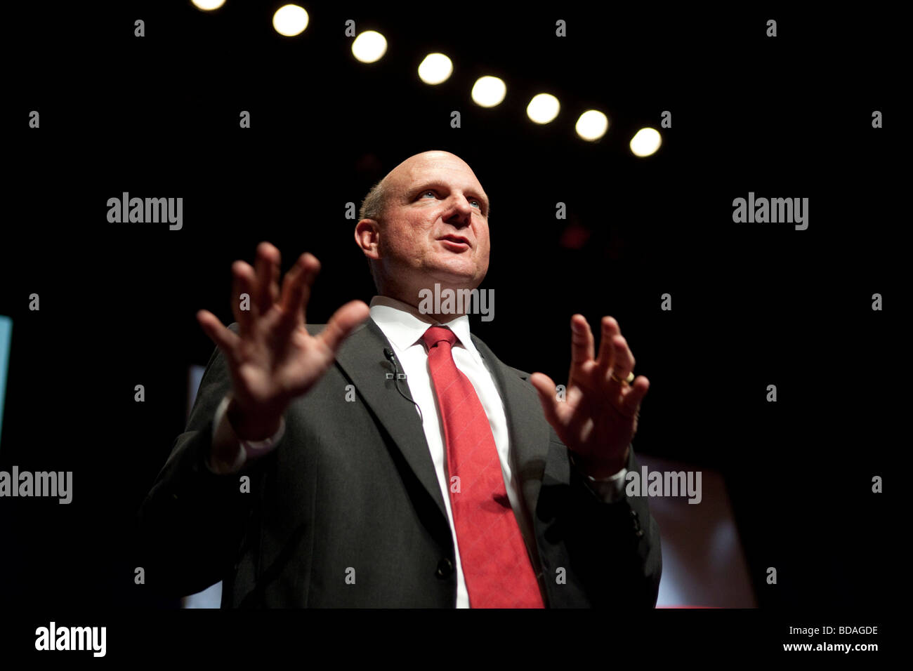 Steve ballmer microsoft stage hi-res stock photography and images - Alamy