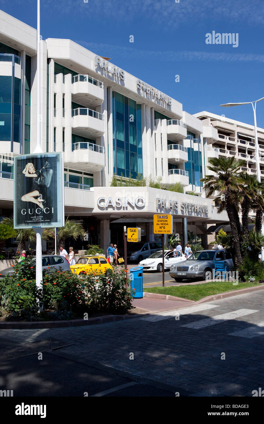 palais stephanie hotel, cannes france Stock Photo - Alamy