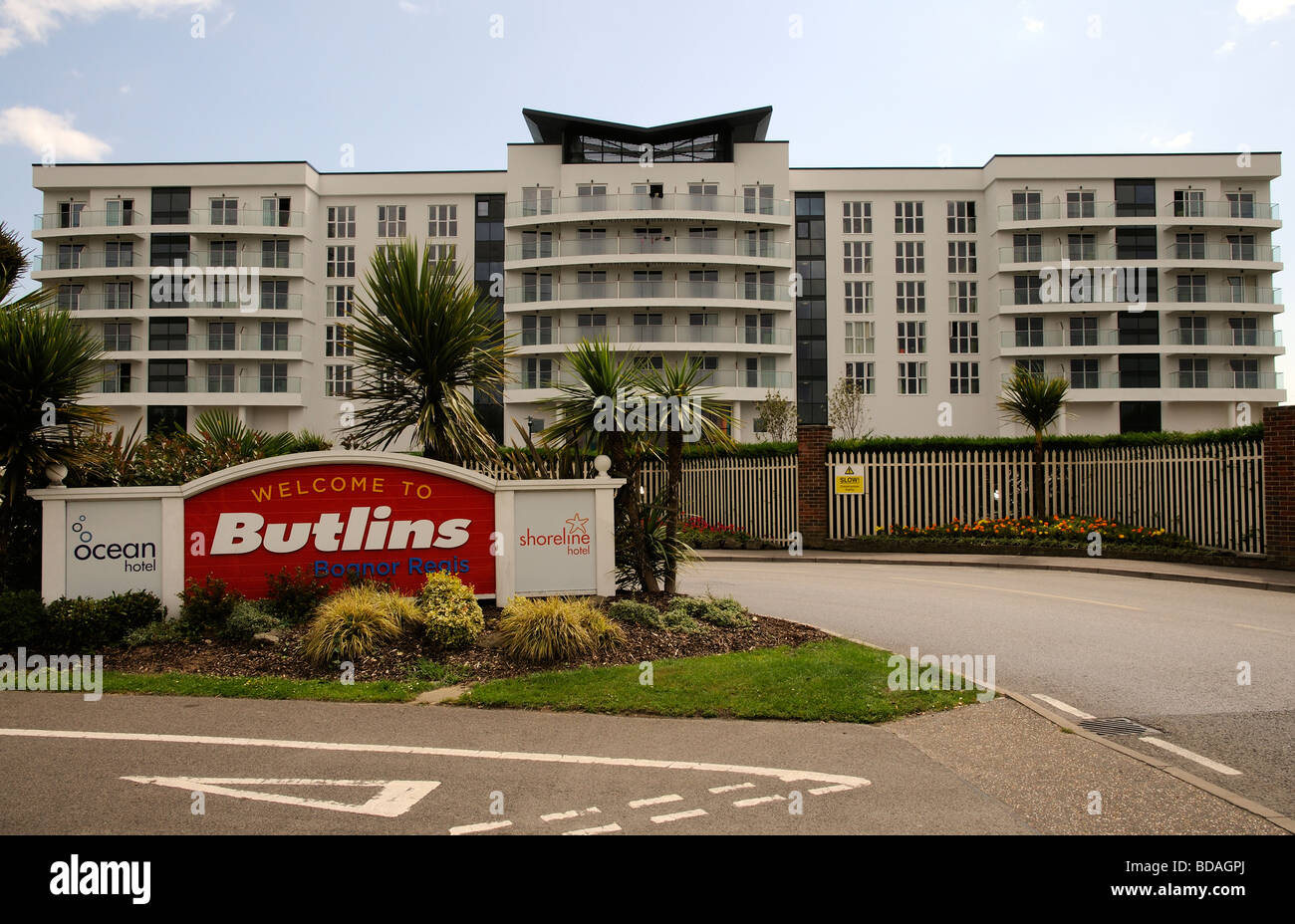 Butlins logo hi-res stock photography and images - Alamy