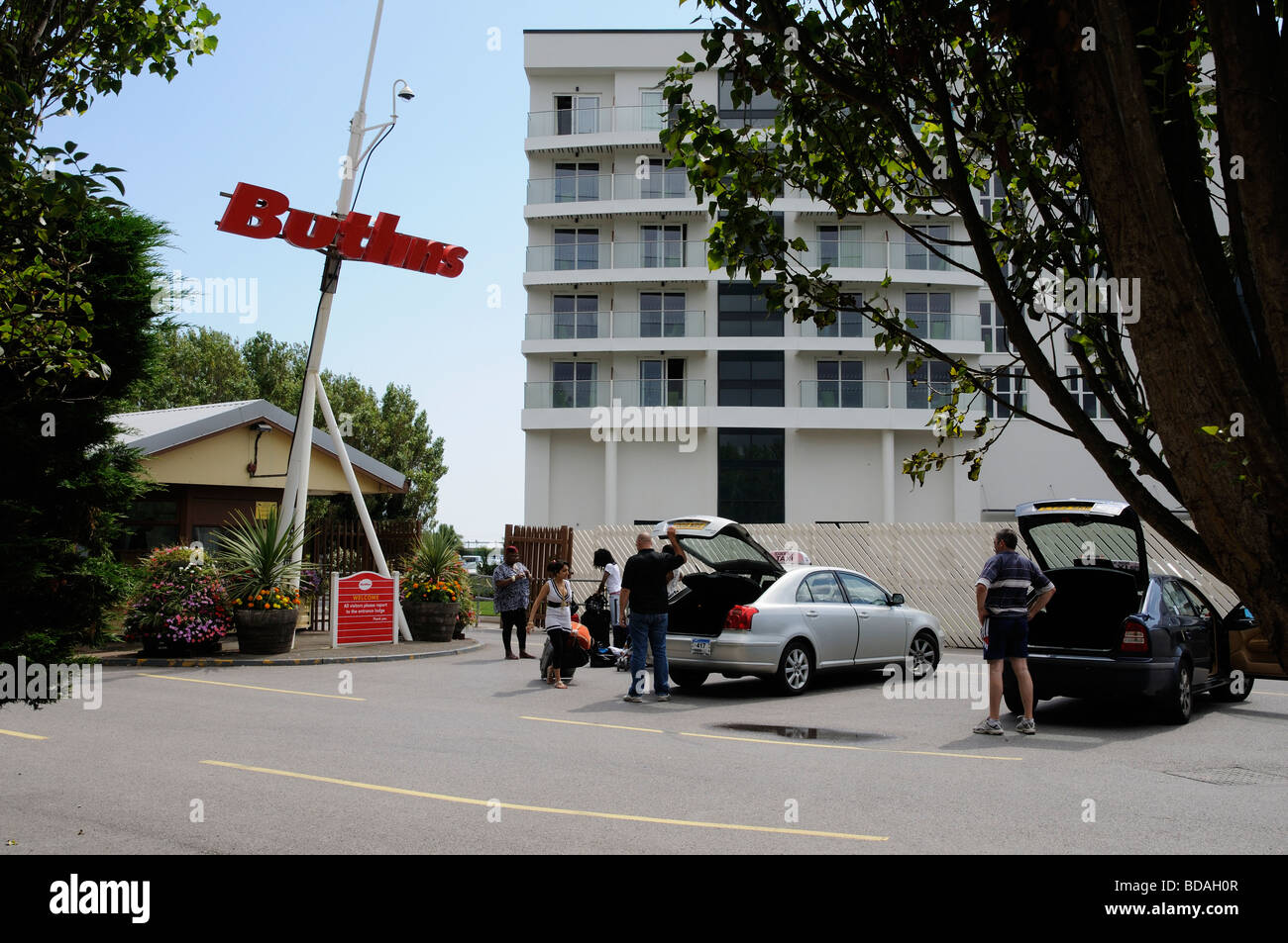 Butlins sign logo hi-res stock photography and images - Alamy