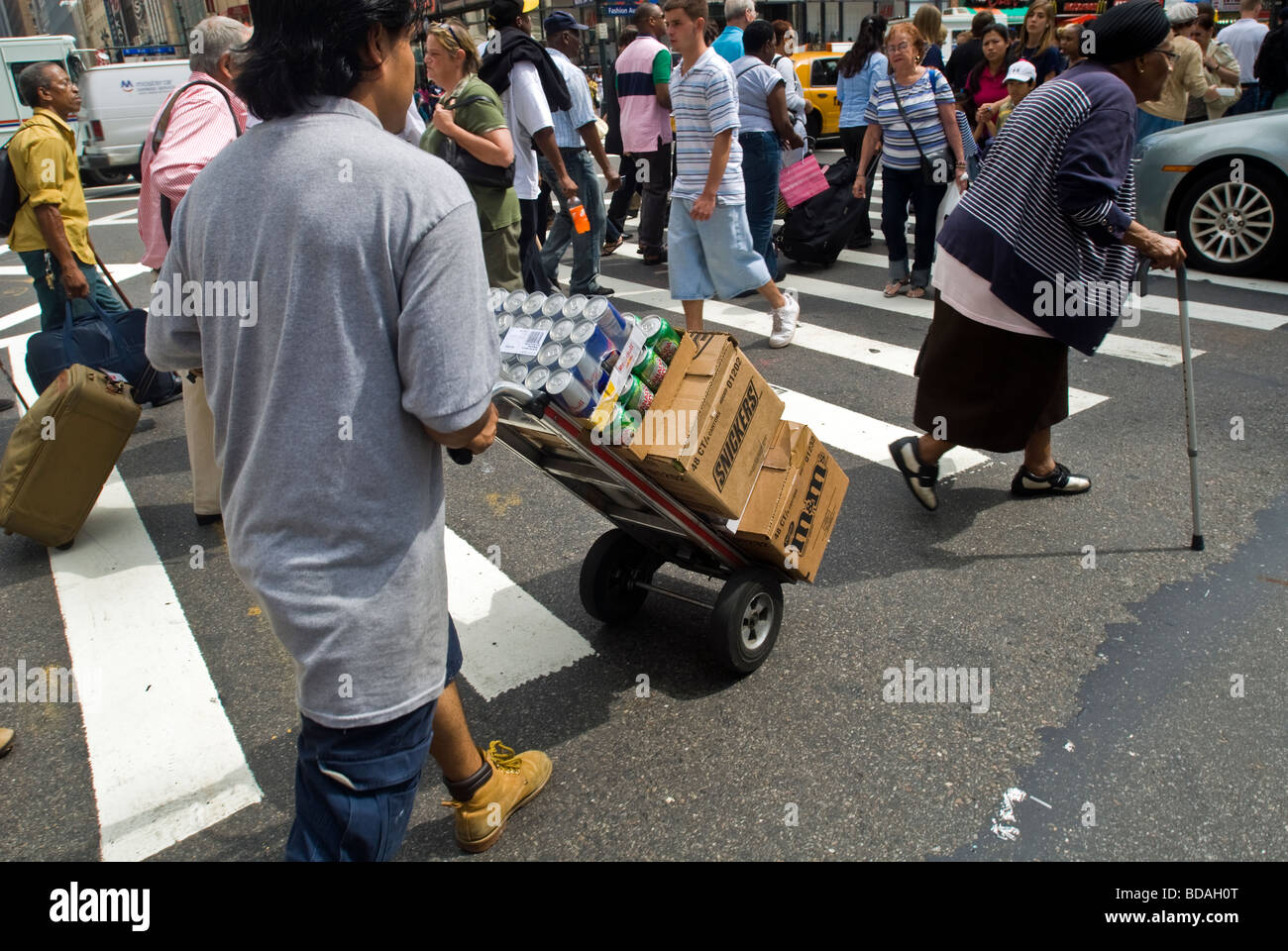 Economy candy new york hi-res stock photography and images - Alamy