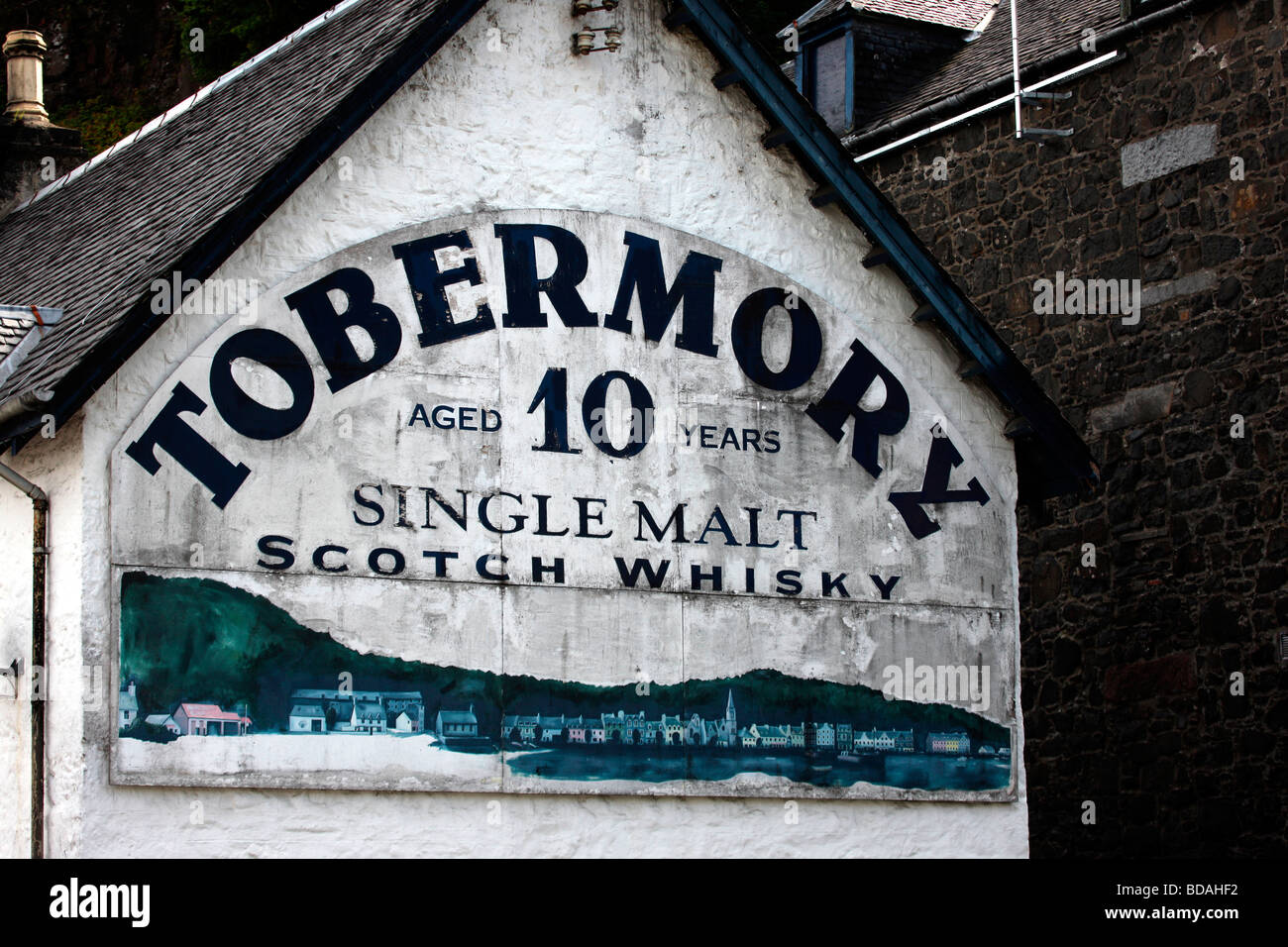 Tobermory whisky hi-res stock photography and images - Alamy