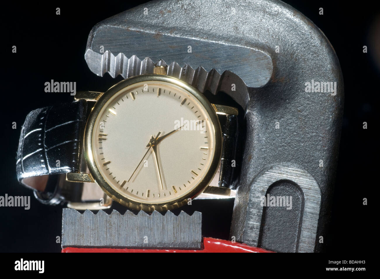 Time charge hi-res stock photography and images - Alamy