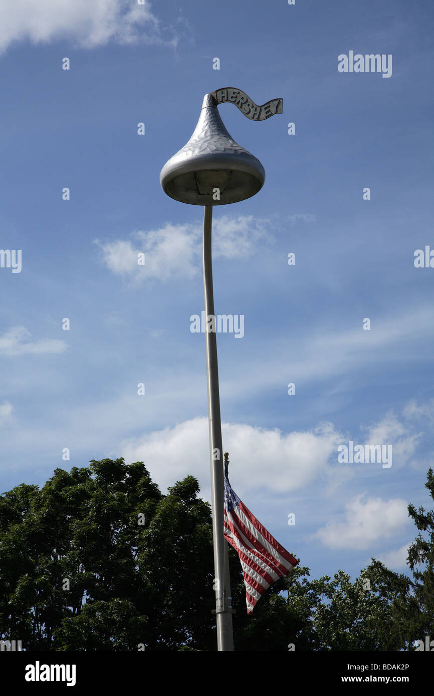 Street light flag High Resolution Stock Photography and Images - Alamy