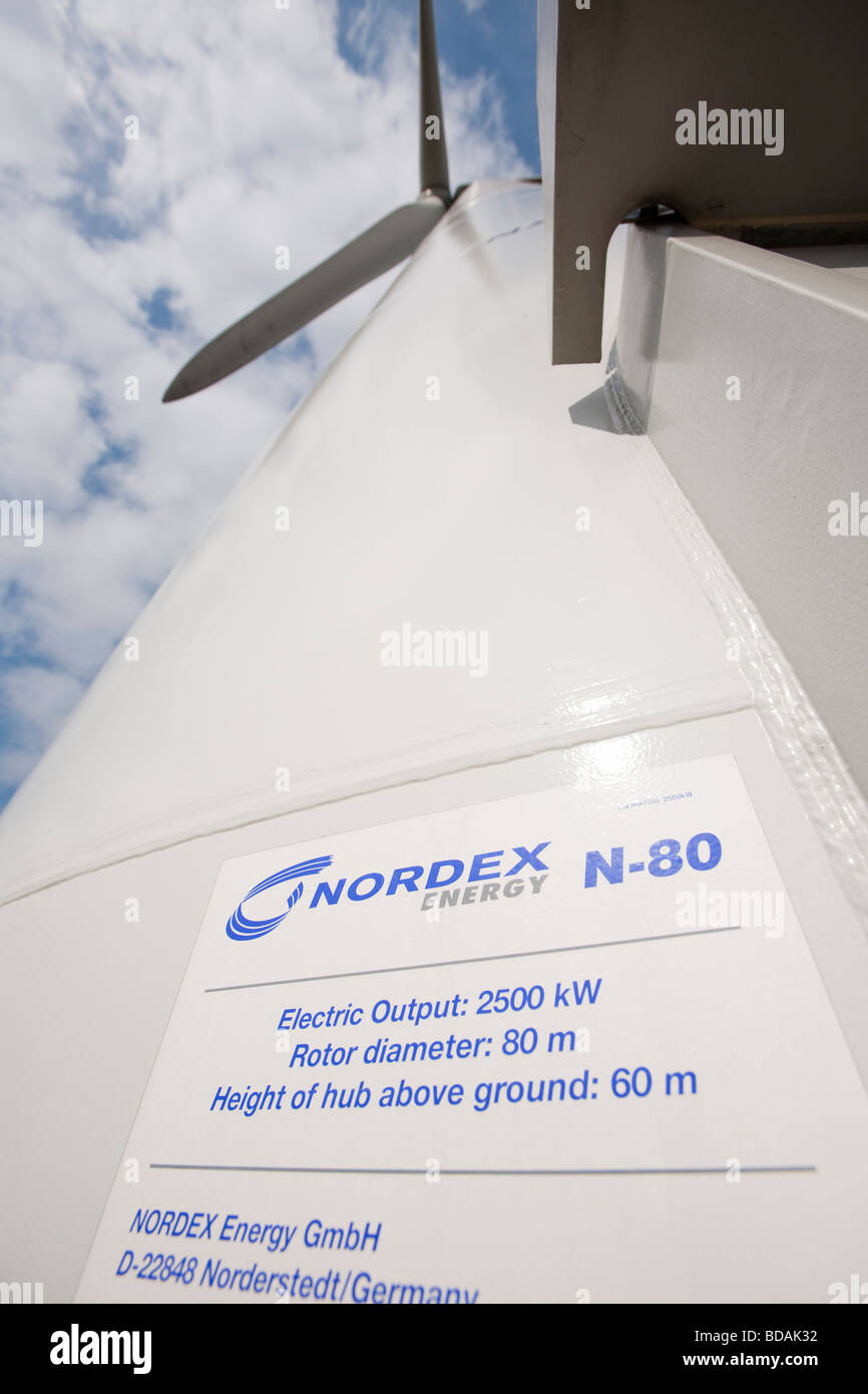 Scout Moor wind farm on the Pennine Moors between Rochdale and ...