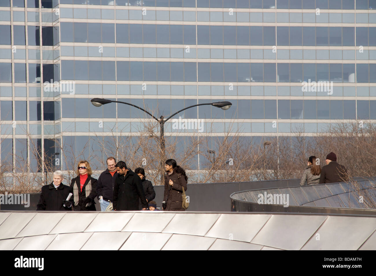 Bp pedestrian bridge millennium park hi-res stock photography and ...