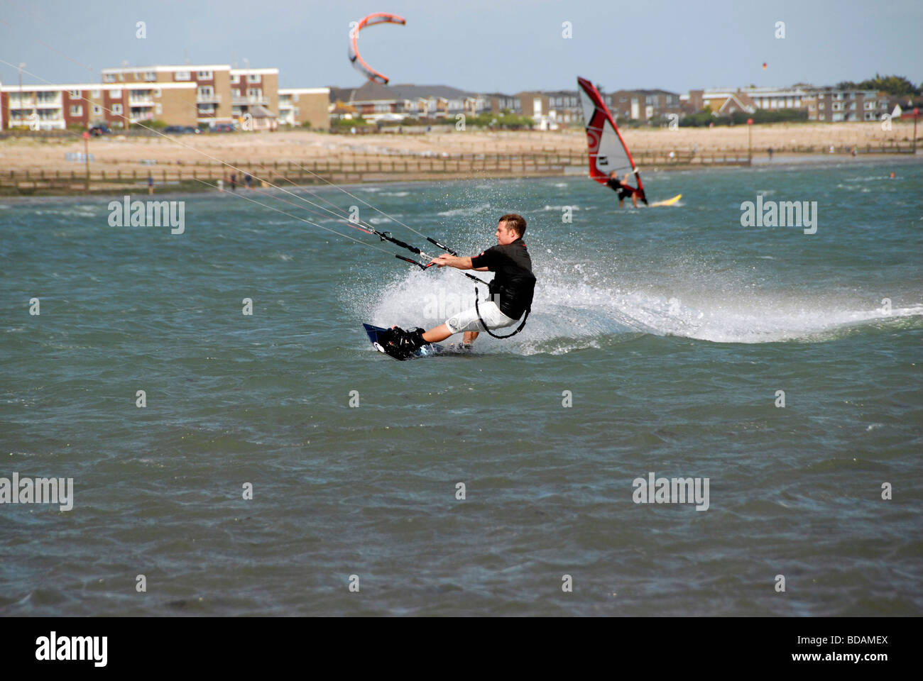 Littlehampton wave hi-res stock photography and images - Alamy