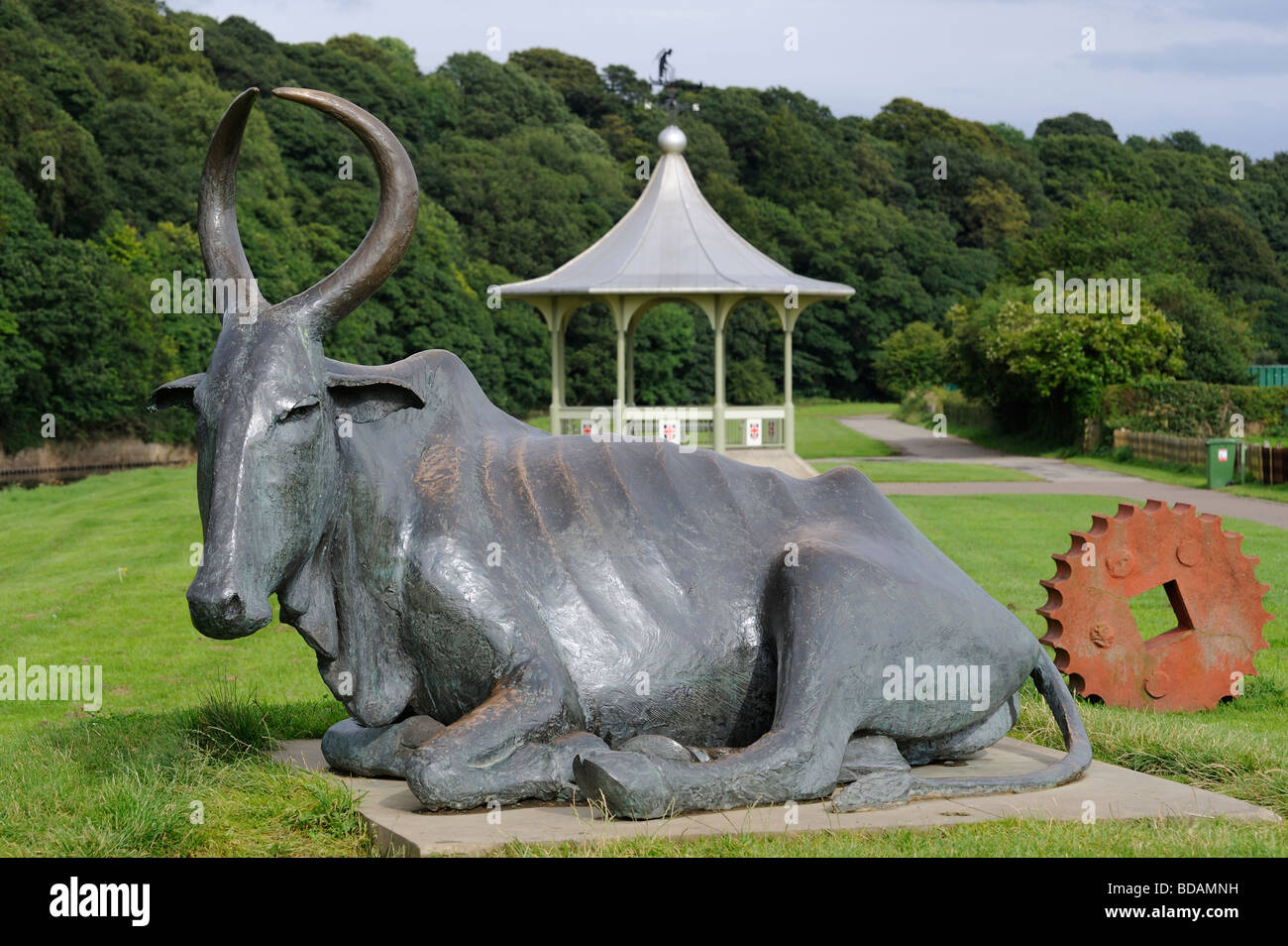 Durham Cow symbol of Durham River wear Band stand sculpture of Cow ...