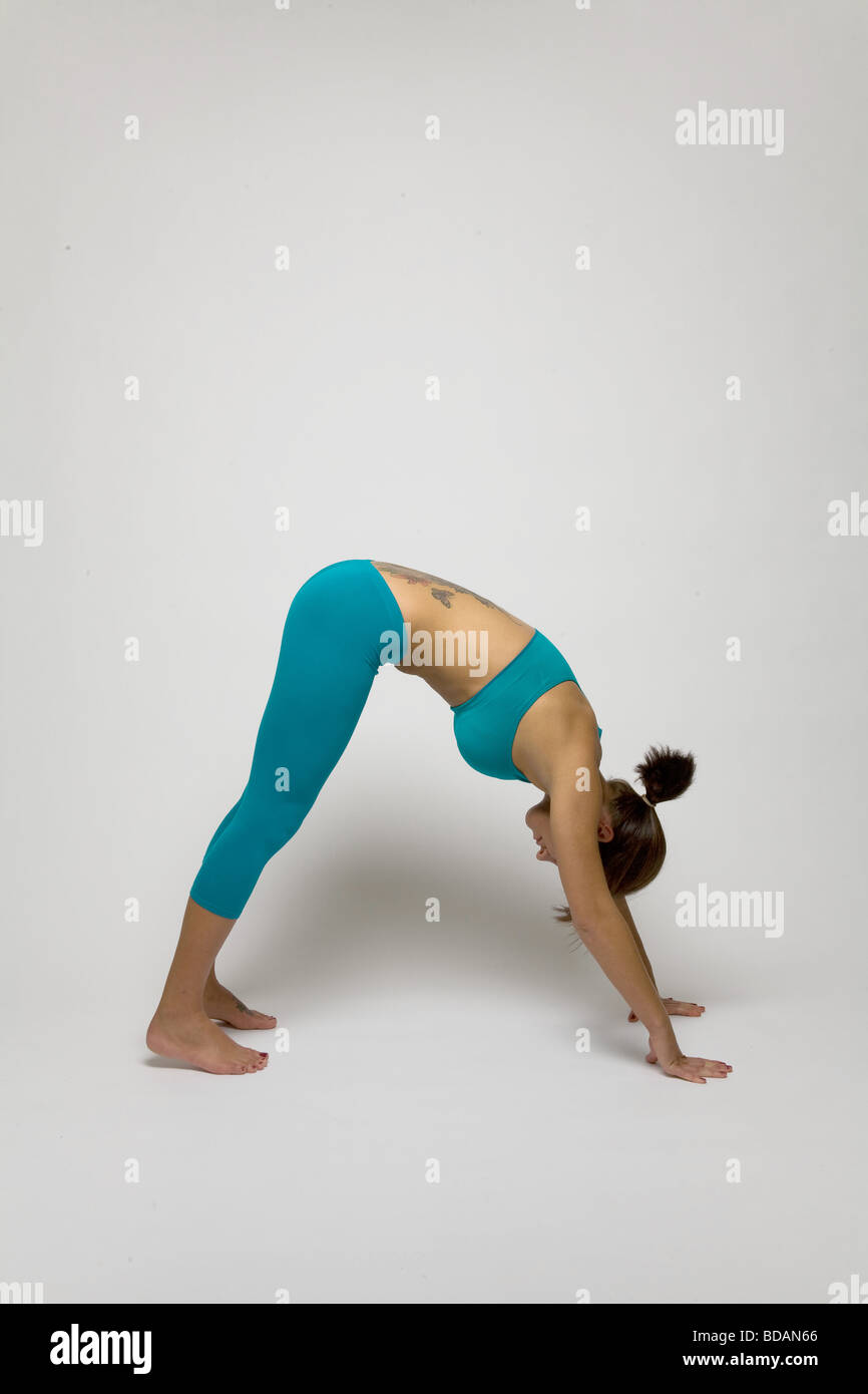 Vertical downward hi-res stock photography and images - Alamy