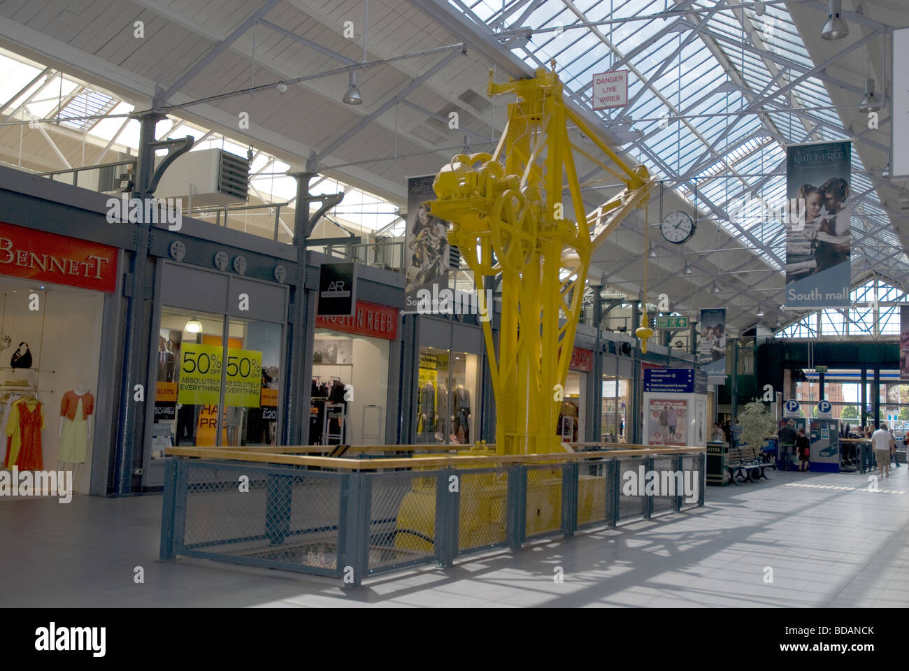 Swindon designer outlet hi-res stock photography and images - Alamy