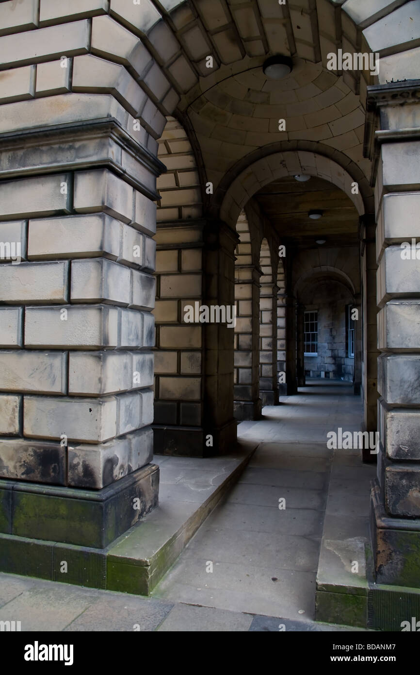 At parliament square in edinburgh hi-res stock photography and images ...