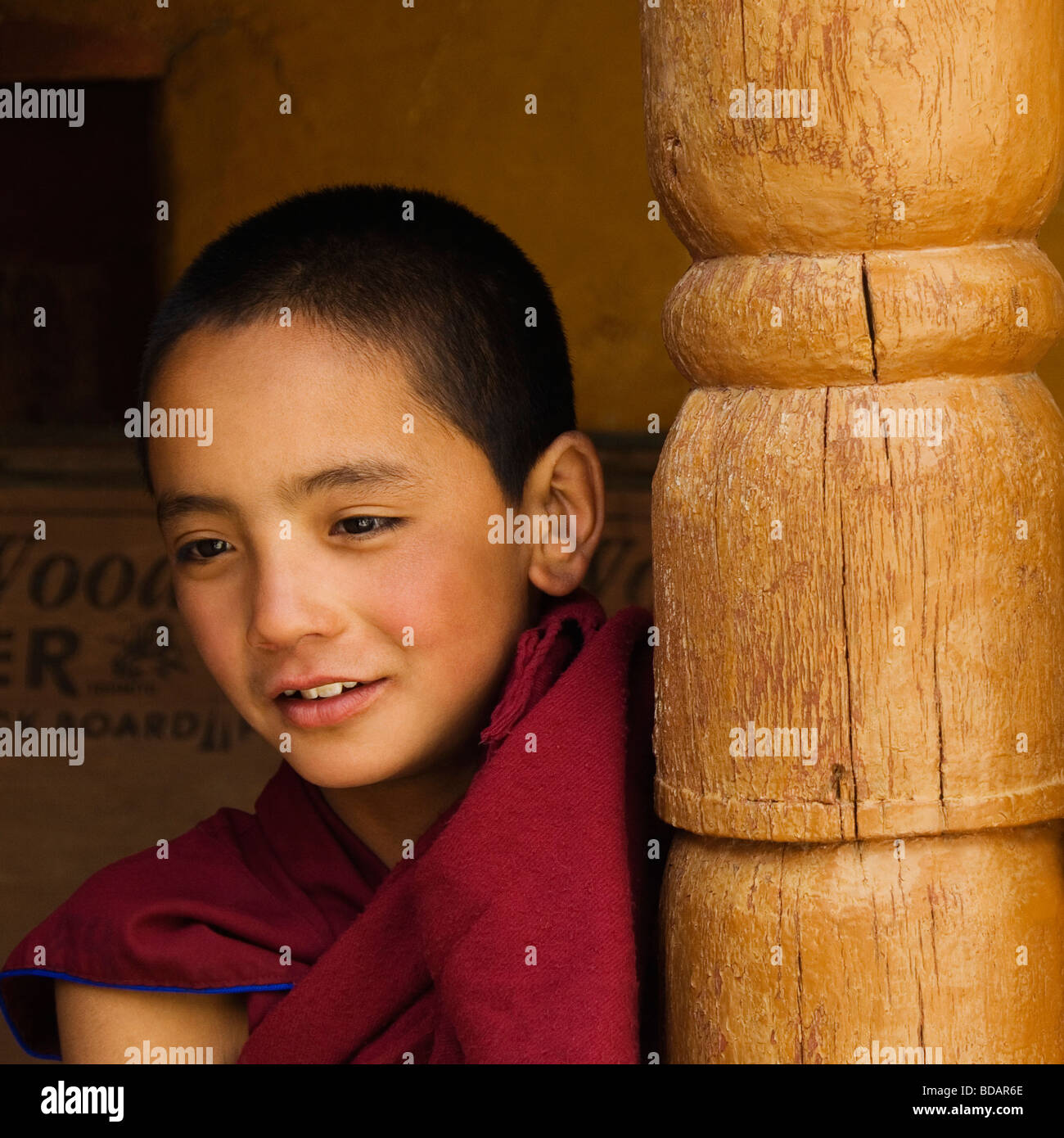 Child monk hi-res stock photography and images - Alamy