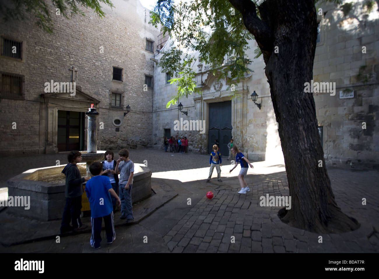 Children playing soccer spain hi-res stock photography and images - Alamy