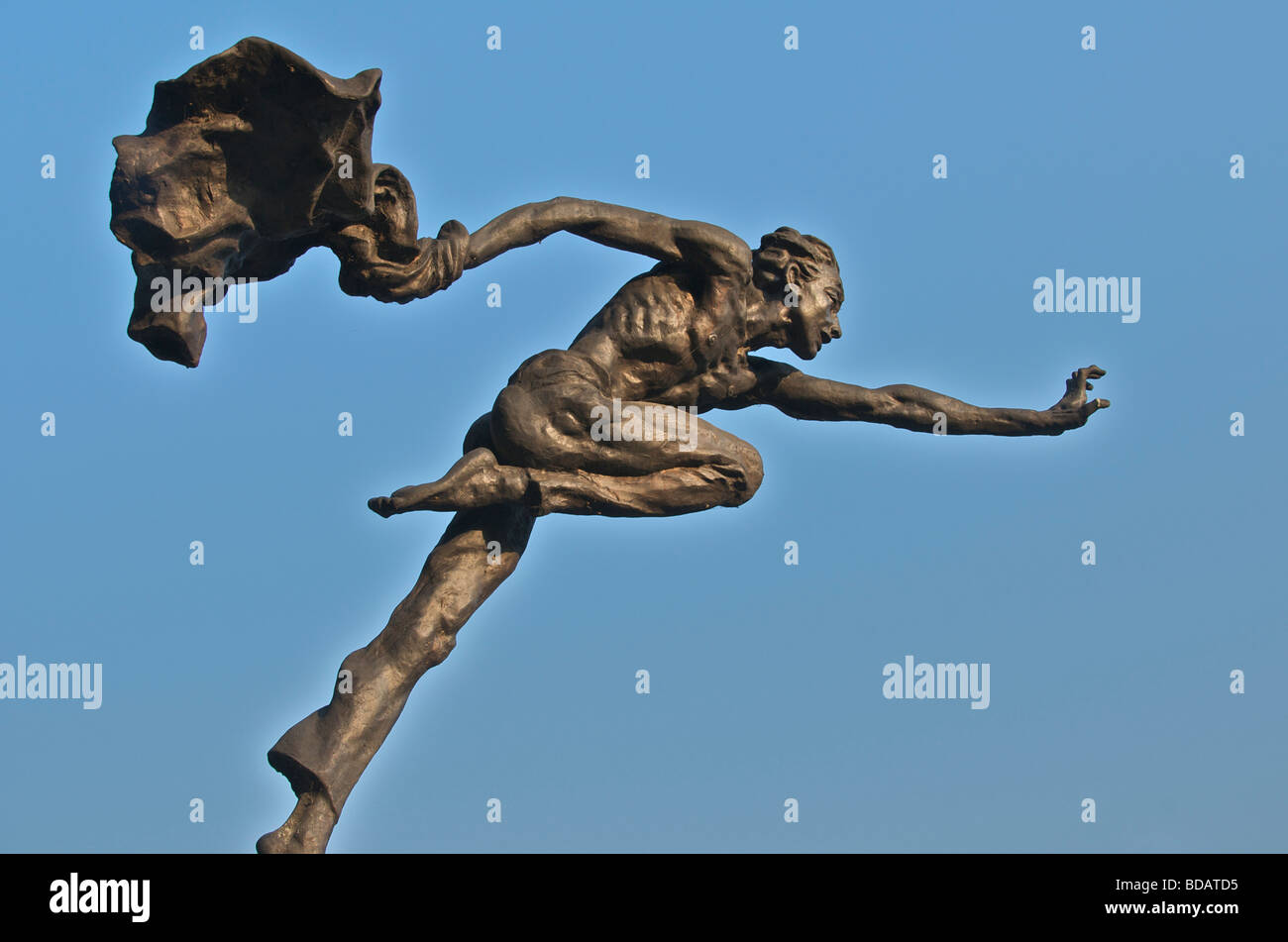 Hunan bronze statue hi-res stock photography and images - Alamy